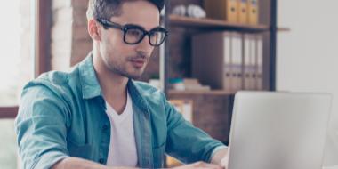 Kompetencer på CV » Vis dine faglige styrker (2025) - CVwizard